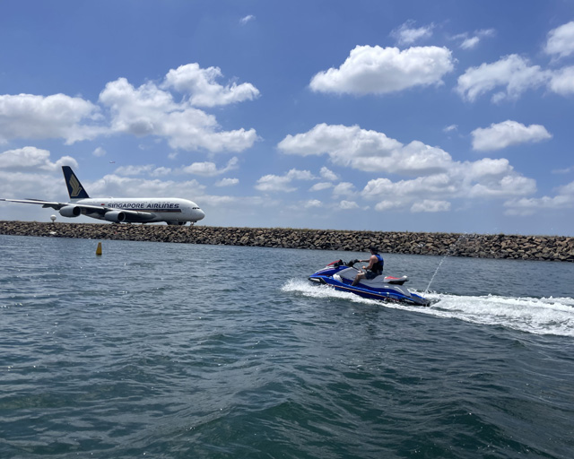 SYDNEY AIRPORT PLANE WATCHING, BOTANY BAY, NSW | Yamaha Motor Australia