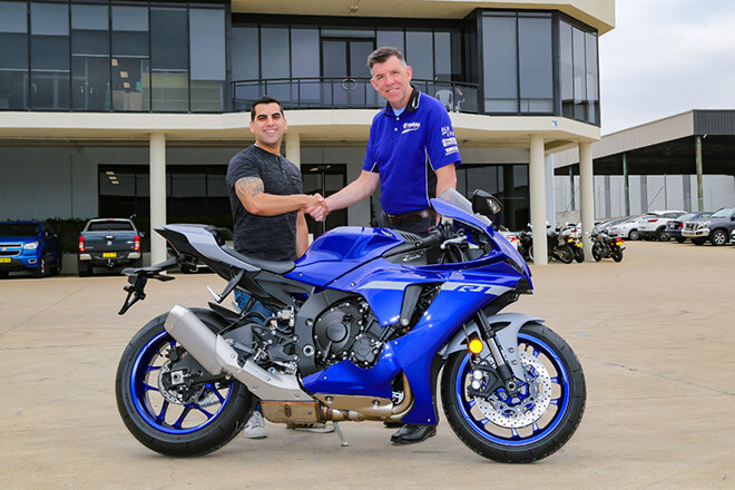 Ride Sunday winner rides high on new YZF-R1 | Yamaha Motor Australia