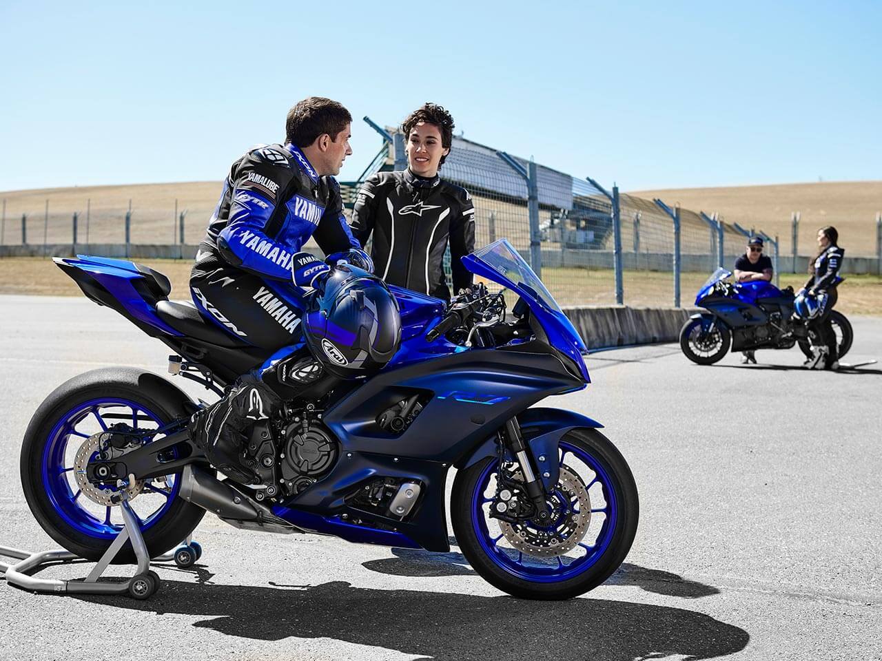New Motorcycle Review: Yamaha YZF-R7 Women Riders Now | atelier-yuwa ...