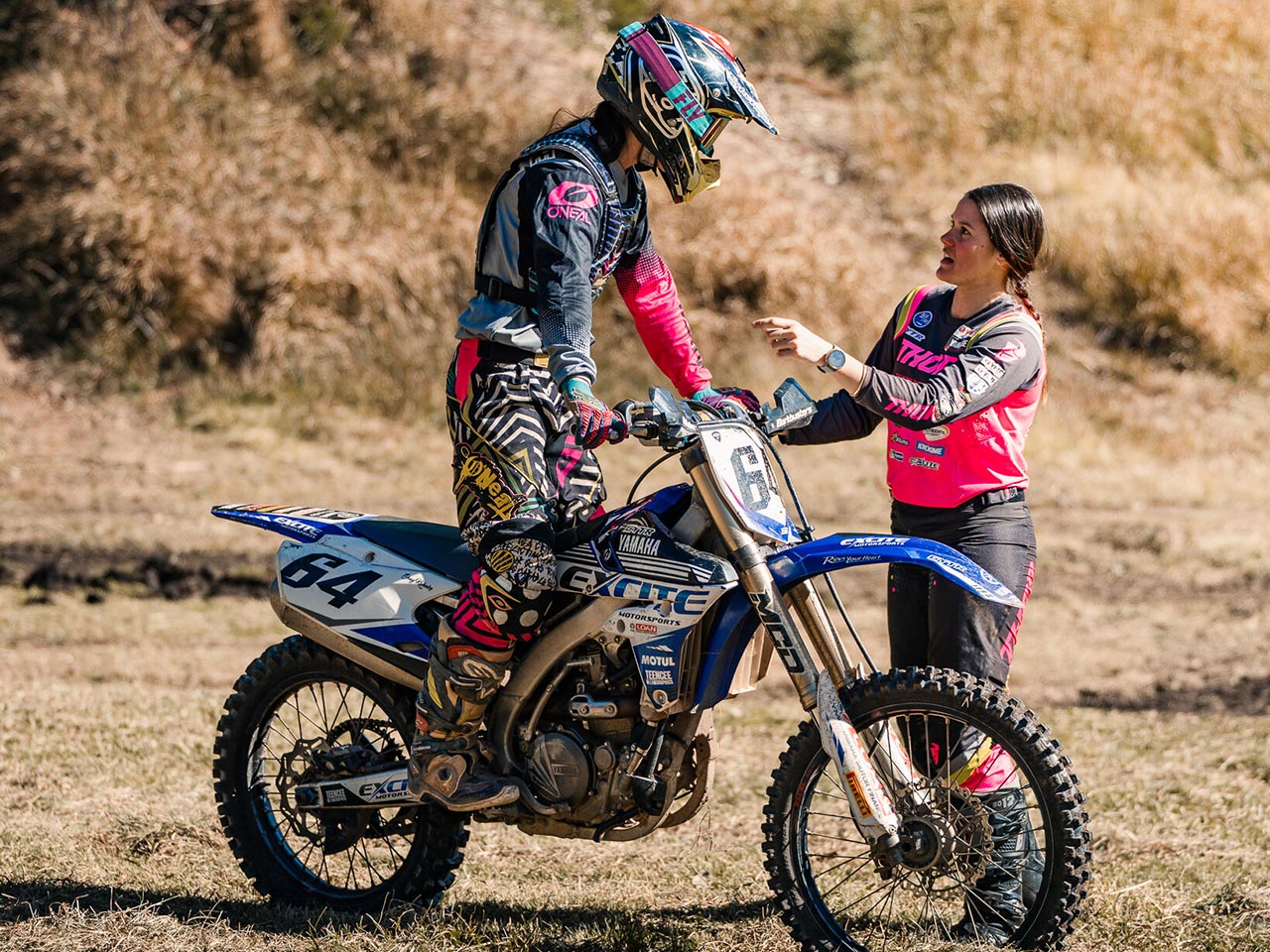 Female Dirt Bike Riders Jess Gardiners Coach And Camp | Yamaha Motor