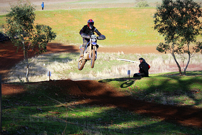 Throup Claims Fourth SA24 Hour Victory | Yamaha Motor Australia