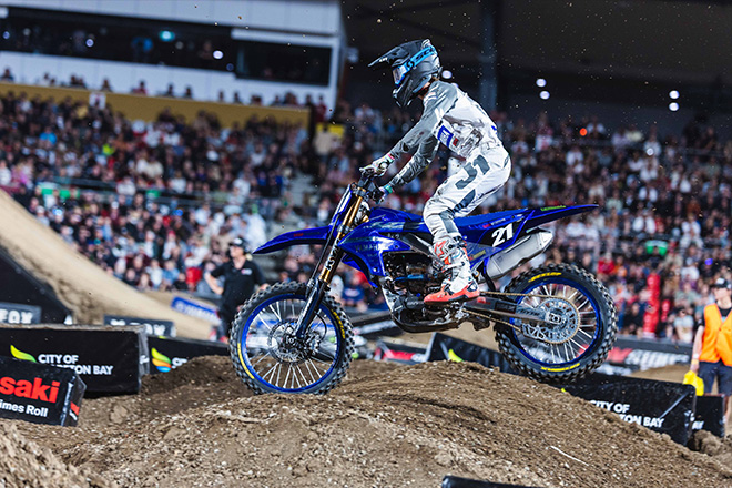 Thrills and Spills for Yamalube Yamaha Racing | Yamaha Motor Australia